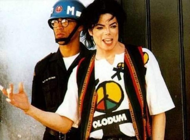 Visit To MJ Favela – Michael Jackson World Network